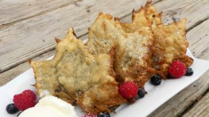 Edible Wild Food Blog » Edible Maple Leaves: Deep Fried and Delicious